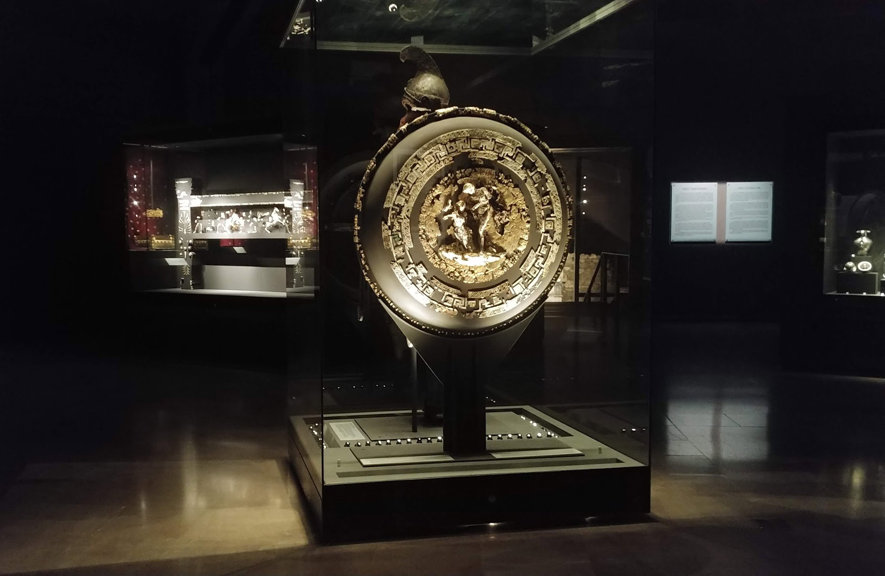 Vergina Gallery ‣ runnin|Greece